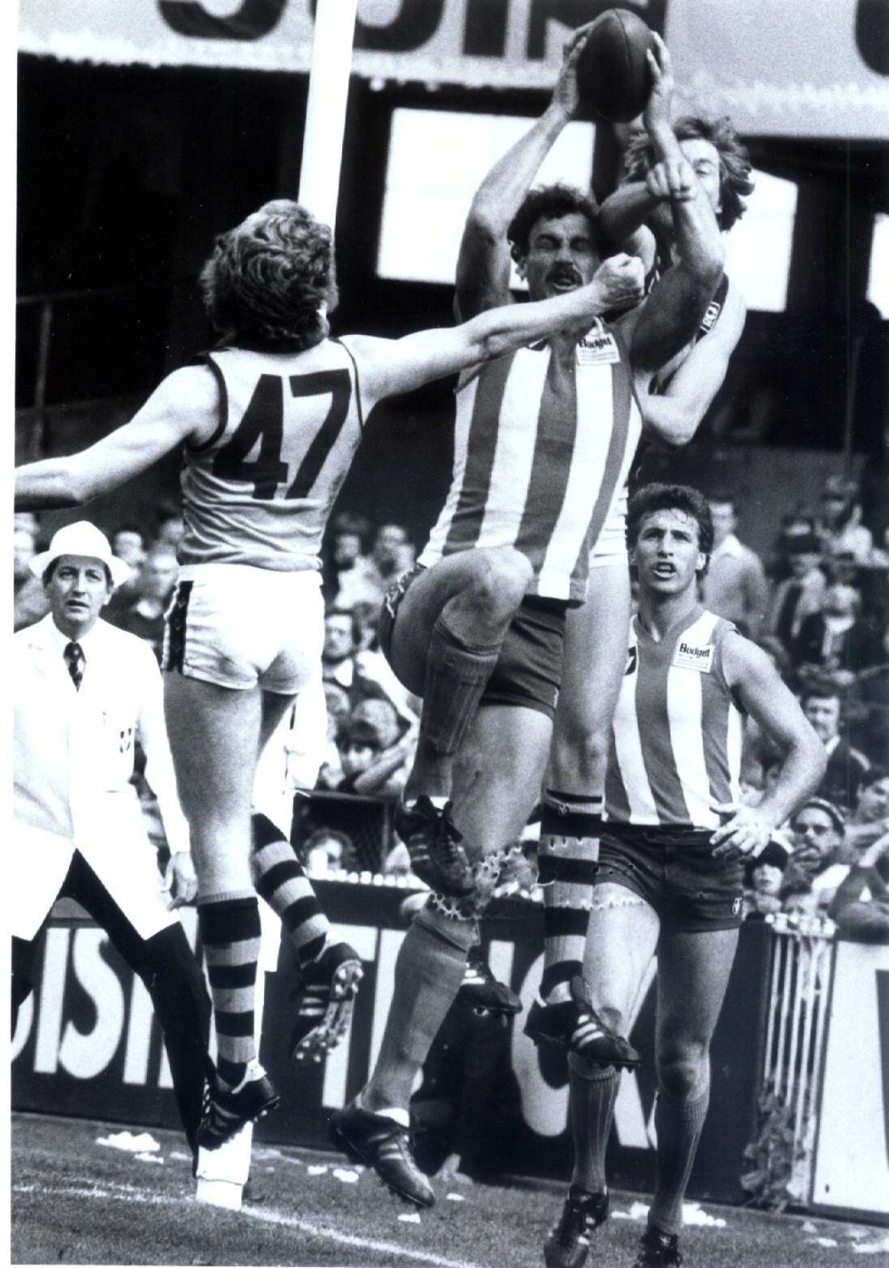 Vale Greg Macdonald - AFLUA