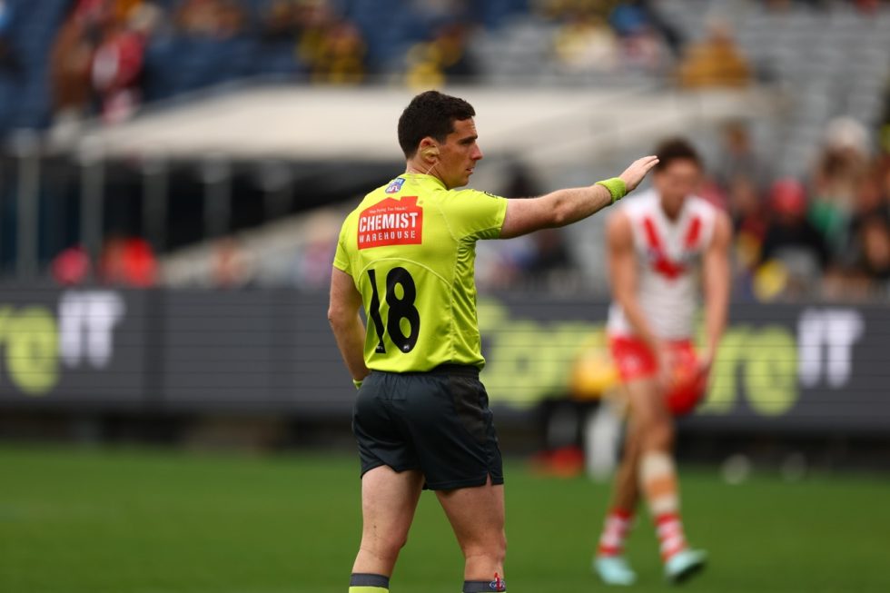 Jack Howard Debuts - AFLUA